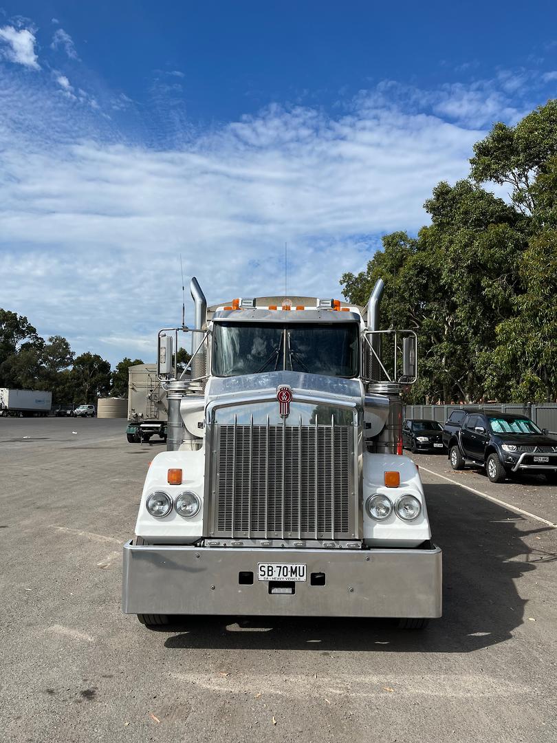 2017 Kenworth T409 SAR - WAKEFIELD TRUCKS