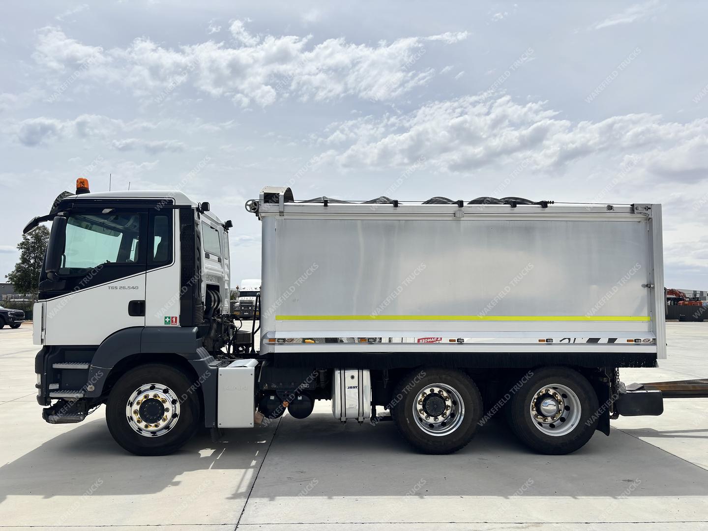 2019 MAN 26t GVM TGS - WAKEFIELD TRUCKS